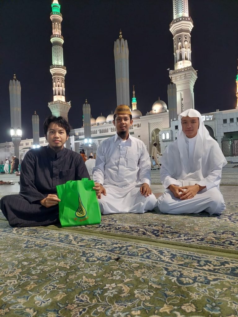 Ustaz Nurdin Temui Dekan Penerimaan dan Pendaftaran UIM, Ini Tujuannya ...